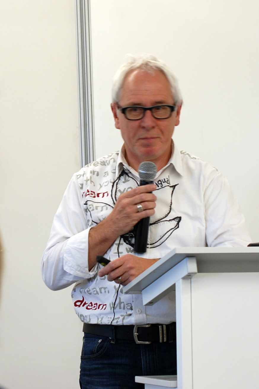 AUTISM in CONTEXT – from neurodiversity to neuroharmony